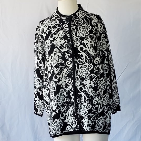 JM Collection | Sweaters | Vintage Black White Sweater Coat | Poshmark